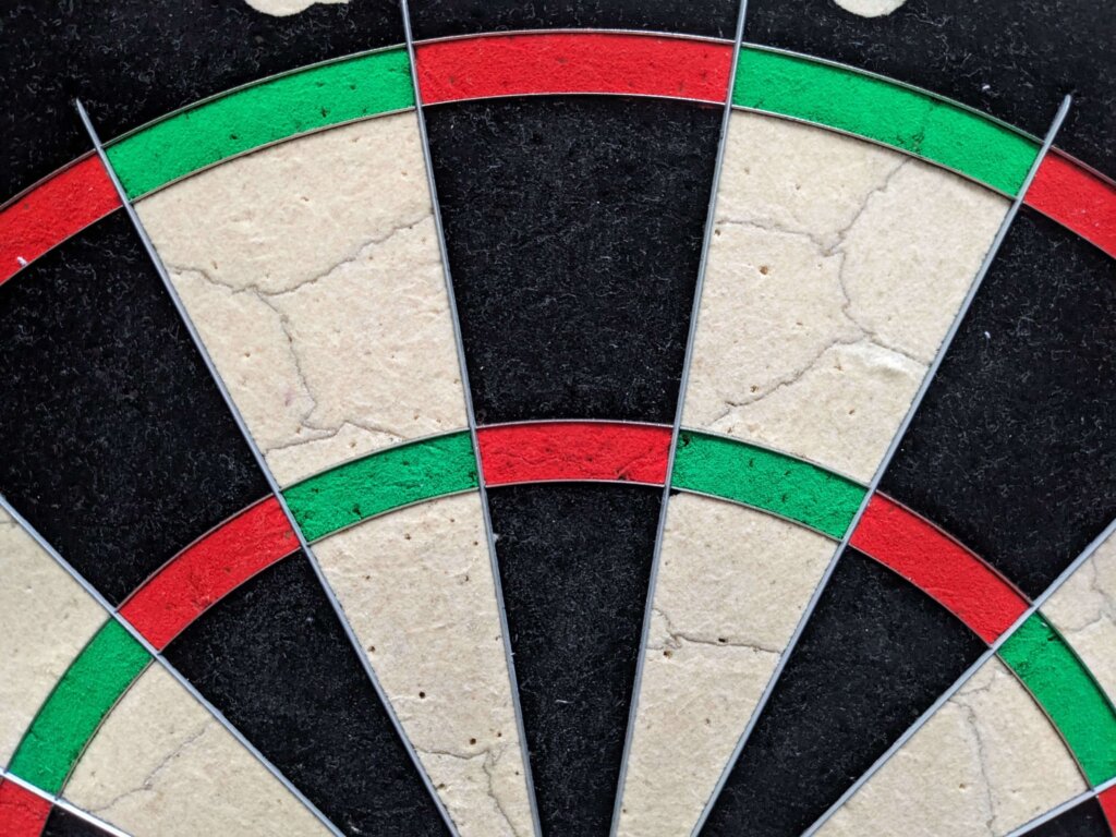 Winmau Blade 6 vs Dual vs Triple Core! [Februar 2025]